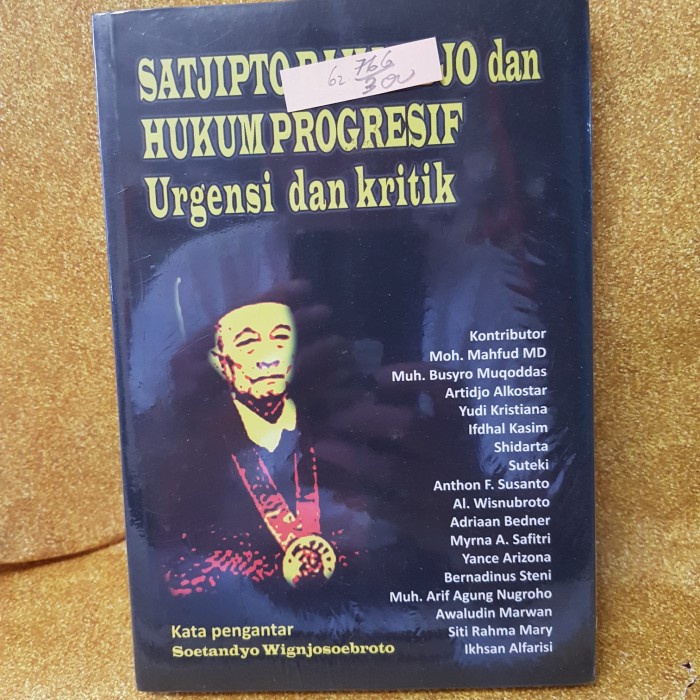 Jual [New Ori] Buku Satjipto Rahardjo Dan Hukum Progesif Urgensi Dan ...