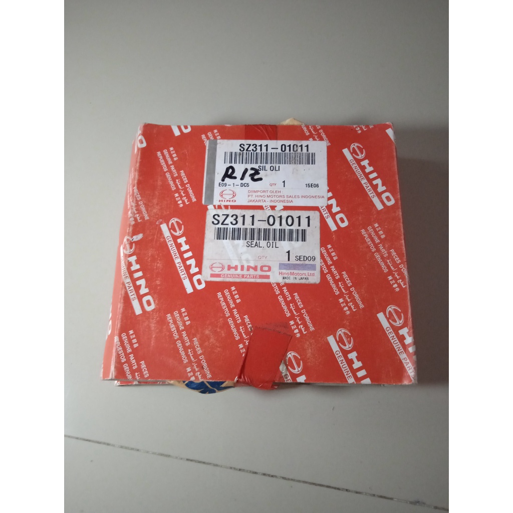 Jual Oil Seal Roda Belakang Dalam Hino Dutro Sz311-01011 Asli Hino 1000 ...