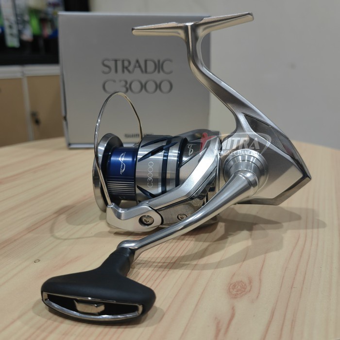 Jual Shimano Stradic FM C3000 spinning reel new in box | Shopee Indonesia