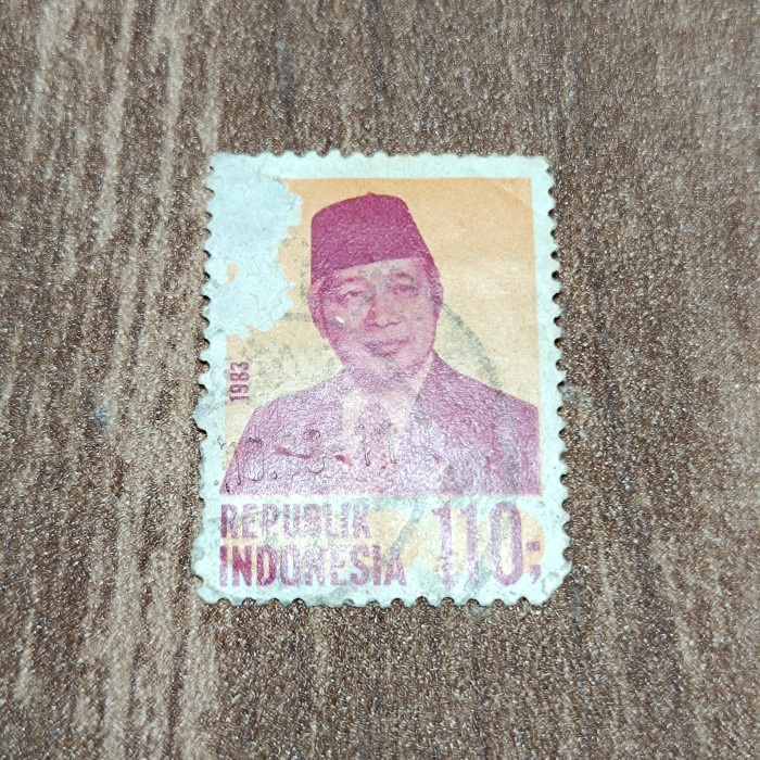 Jual (SALE PROMO) Perangko jadul koleksi langka edisi Pak Soeharto 110 ...