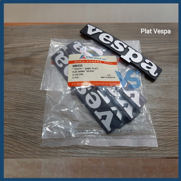 Jual Emblem Merk Vespa Tempel Untuk Vespa Excel Danmotor Best | Shopee ...