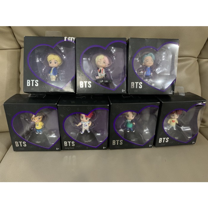 Jual Mattel BTS Mini Doll Fullset (7 pieces) | Shopee Indonesia