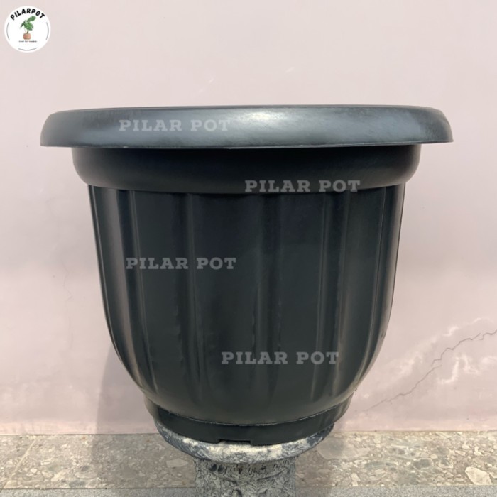 Jual Pot Bunga Tanaman Plastik Hitam 60Cm - Jumbo 60 Hitam | Shopee ...