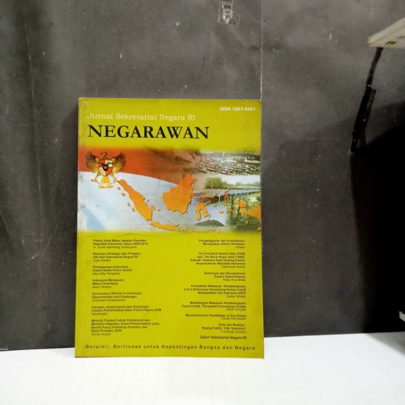 Jual Buku Negarawan - Jurnal Sekretaris Negara RI | Shopee Indonesia