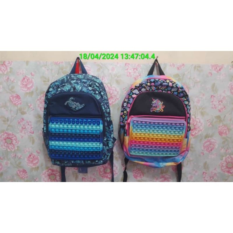 Jual Tas Smiggle Pop it series | Shopee Indonesia