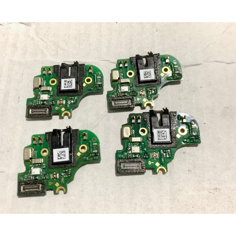 Jual Papan Pcb Headset Dan Mic Oppo A3S CPH1803 Connektor Hf Oppo A3s ...