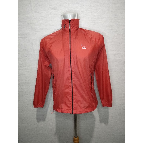 Jual Jaket running Salewa merah (packable) | Shopee Indonesia