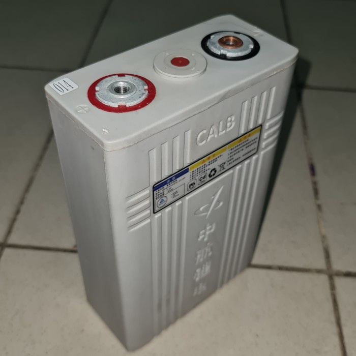 Jual Battery liFePo4 CALB 3.2v 100ah murmer | Shopee Indonesia