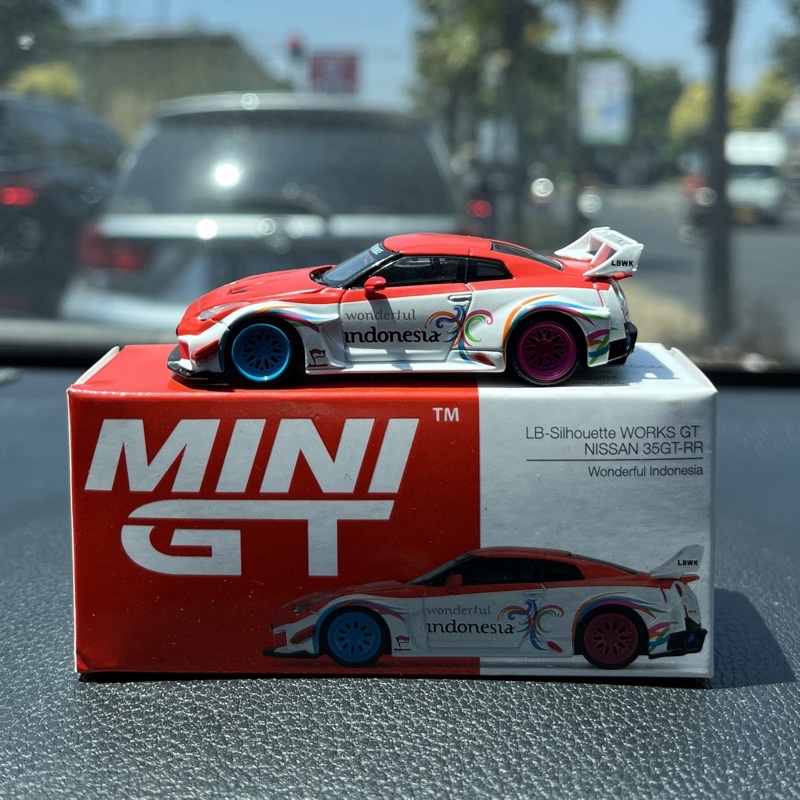 Jual 384 MINI GT R35 LBWK WONDERFUL INDONESIA | Shopee Indonesia