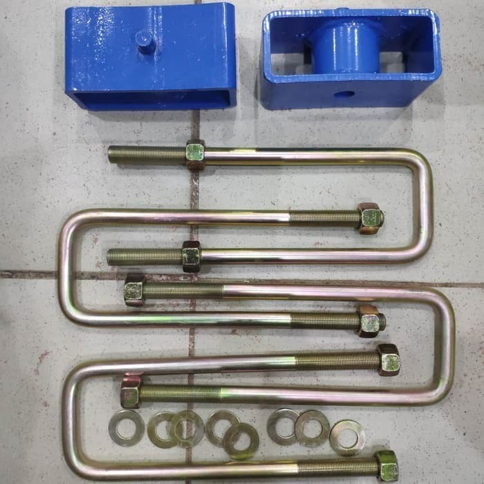 Jual [New Ori] Peninggi Hilux Revo Peninggi Per Daun Belakang 2Inch ...