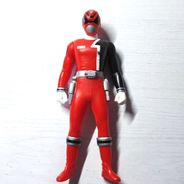 Jual shs dekaranger deka red power rangers spd figure super sentai ...