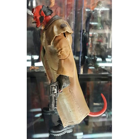Jual action figure hellboy / hell boy smoker | Shopee Indonesia