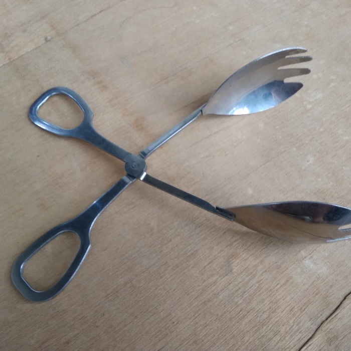 Jual CAPITAN MAKANAN GUNTING / PENJEPIT STAINLESS 9 INCH | Shopee Indonesia