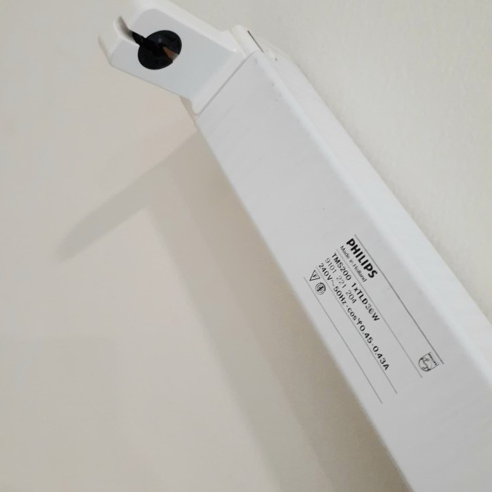 Jual _^_^_^] KAP BALOK / KAP BATTEN SLIM PHILIPS TMS 200 1X36W | Shopee ...