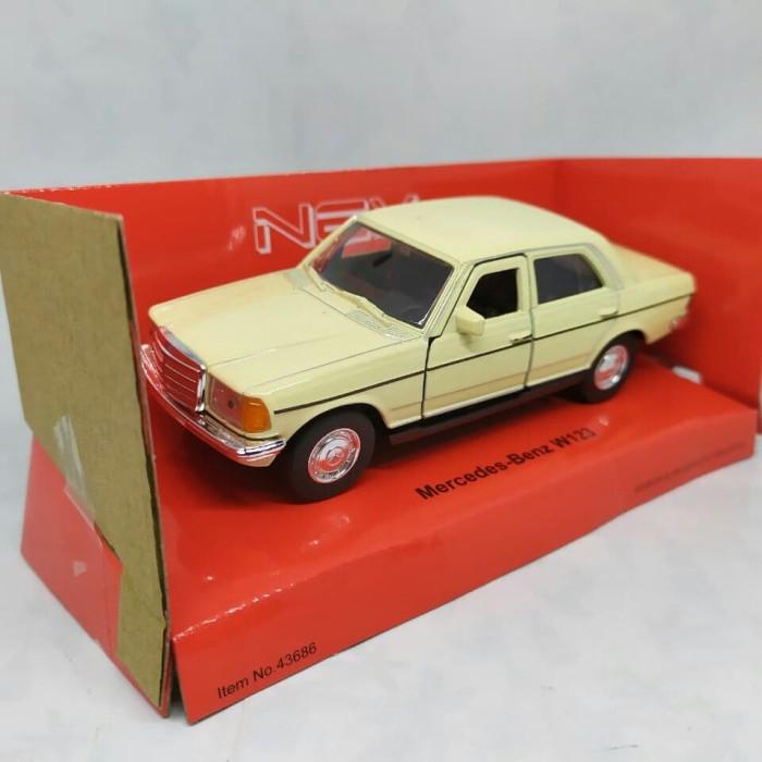 Jual MINIATUR MOBIL KLASIK MERCEDES BENZ W123 DIECAST MOBILAN MERCY ...