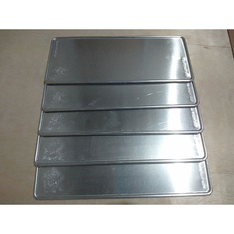 Jual bahan plat nomor motor 1mm berlogo timbul | Shopee Indonesia