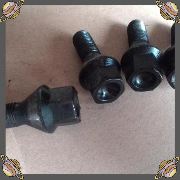Jual [BMW] BAUT RODA ORIGINAL BMW 318 E30 M40 DAN M10 | Shopee Indonesia