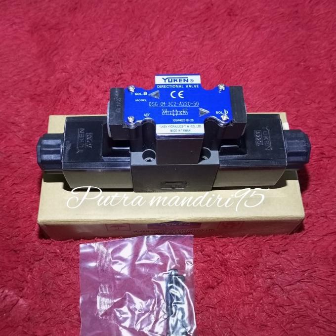 Jual Solenoid Valve Dsg-01-3C2-A220-50 Yuken Directional Valve Hydraulic Tw | Shopee Indonesia