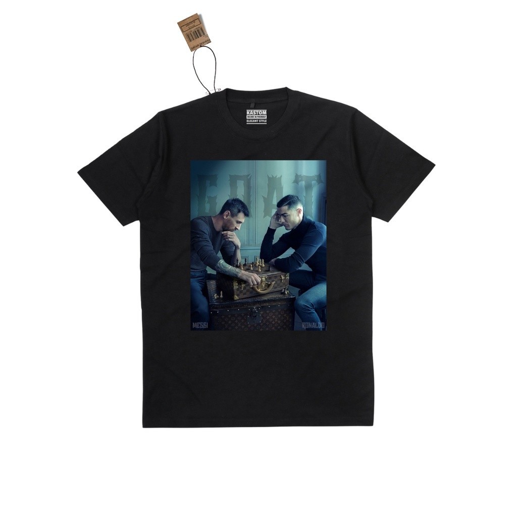 Jual Kaos 2 Goat Lionel Messi vs Cristiano Ronaldo Main Catur Playing ...