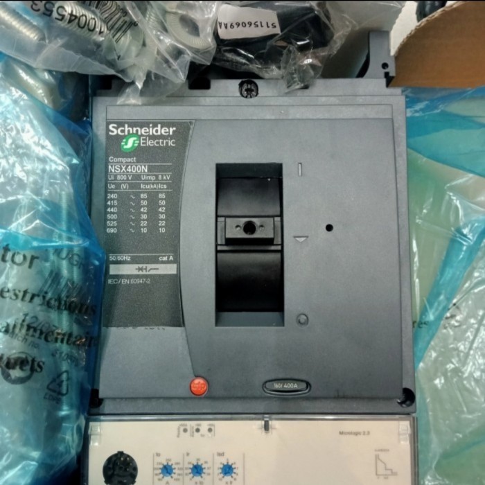 Jual NEW!! MCCB Schneider NSX400N 3x400A LV432693 NSX 400 N 3P 400A ...