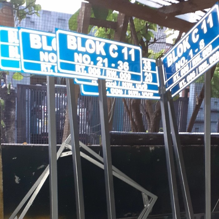 Jual Tiang Plang Nama Jalan 150 Cm + 50 X 15 Cm Reflective Scotlite ...