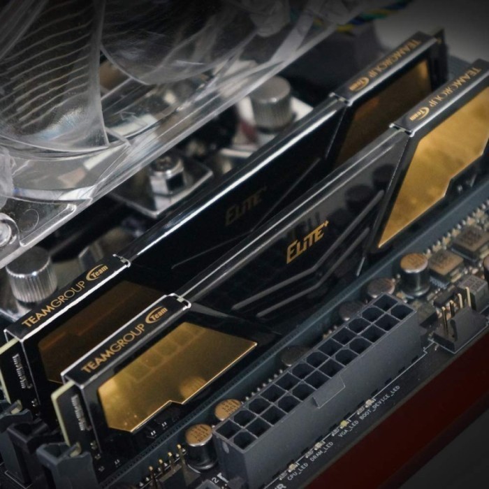 Jual Team Group Ram Pc Elite Plus Ddr4 16Gb 3200Mhz - Black Gold ...
