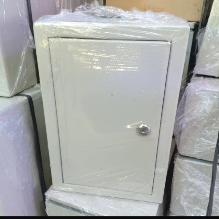 Jual Box Panel Listrik Ukuran 20x30 20cm x 30cm Indoor Plat 30x20 Panel ...