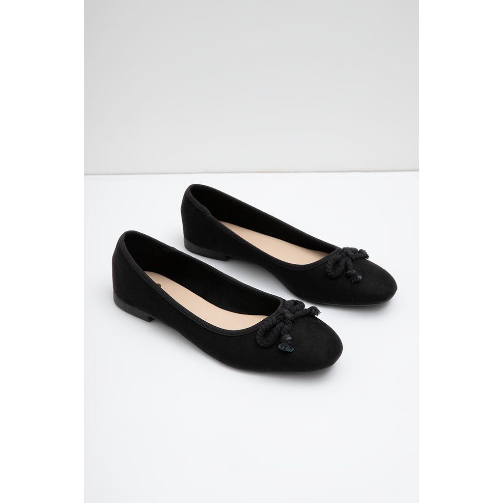 Jual Berrybenka - Sepatu Flatshoes Comfy Wanita Sofia Madanya Braided ...