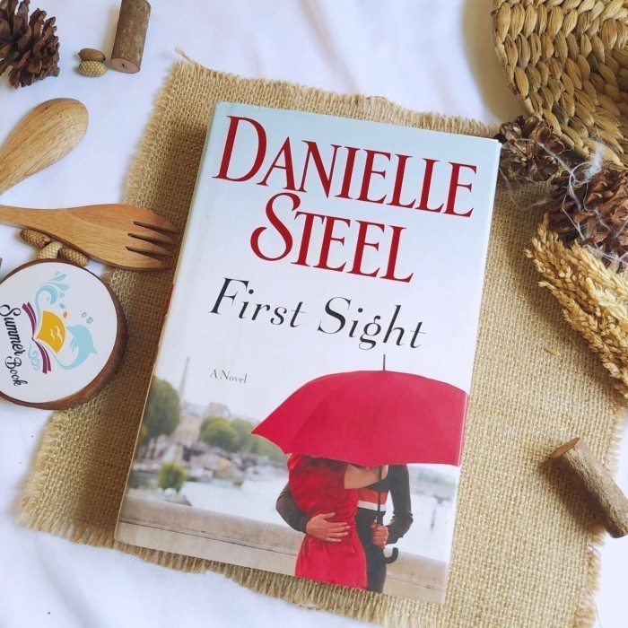 Jual FIRST SIGHT - DANIELLE STEEL original english hardcover | Shopee ...