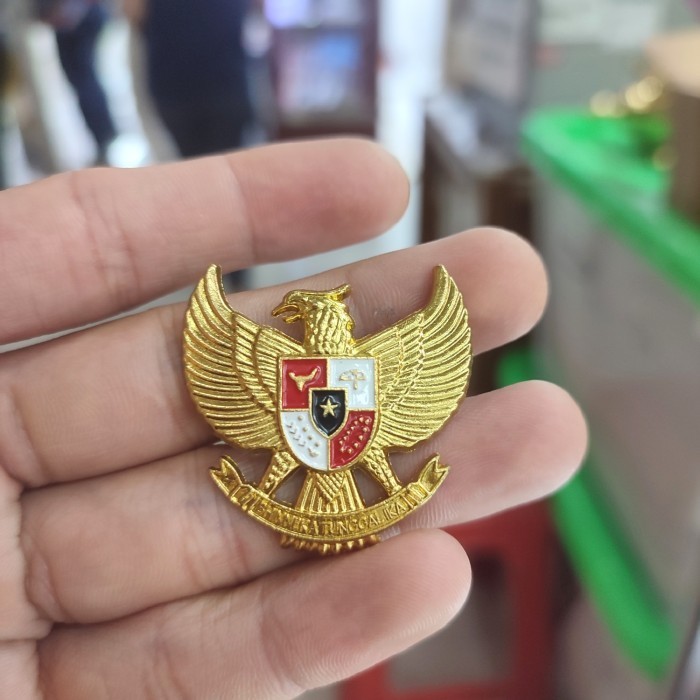 Jual pin garuda tebal ukuran 3,5cm | Shopee Indonesia