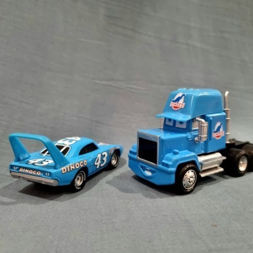 Jual Fhare Ready Diecast Cars Mack Truck King Dinoco 43 Transporter Set ...