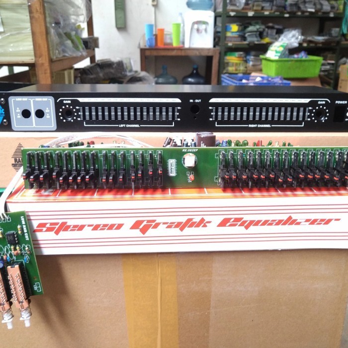Jual Equalizer 30 Channel Stereo 2X15 Channel Kit Dan Box Paket ...