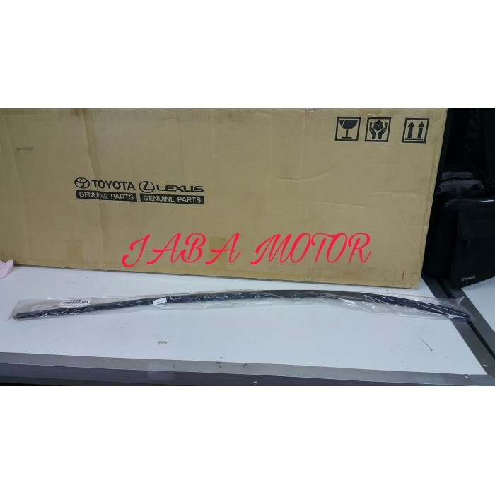 Jual Karet Kaca Depan-Lis Kaca Depan Corolla Twincam Bagian Atas Ori ...