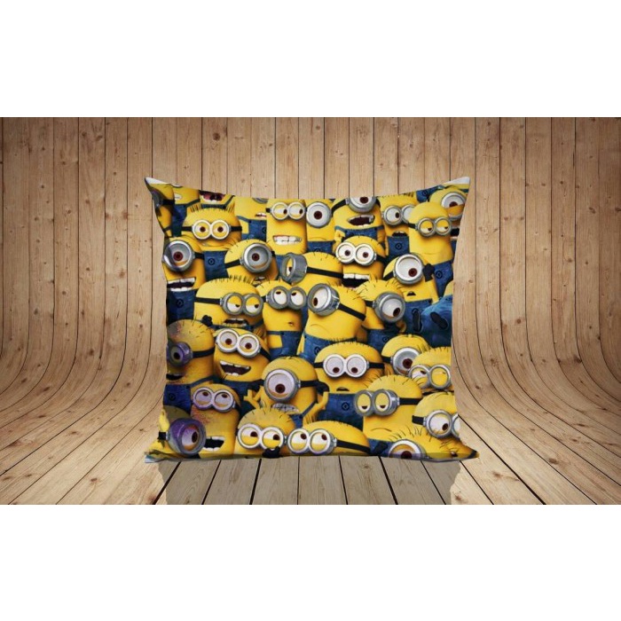 Jual bantal sofa gambar minion | Shopee Indonesia