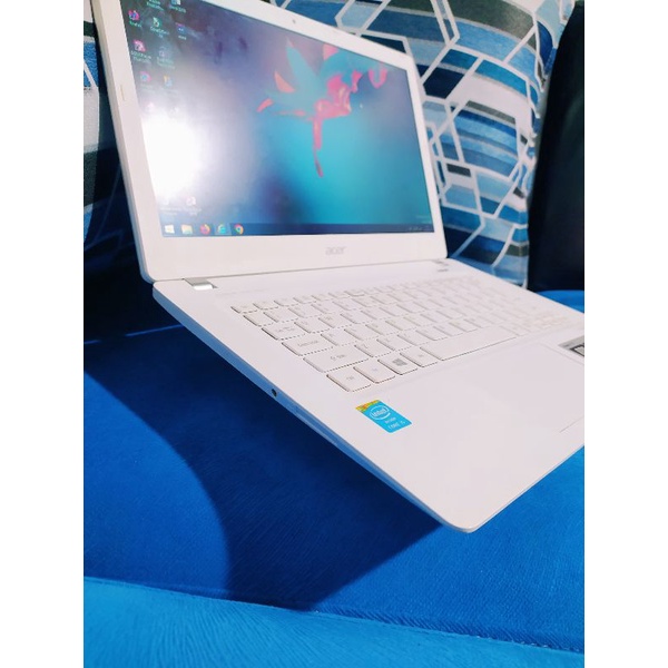 Jual laptop | Shopee Indonesia