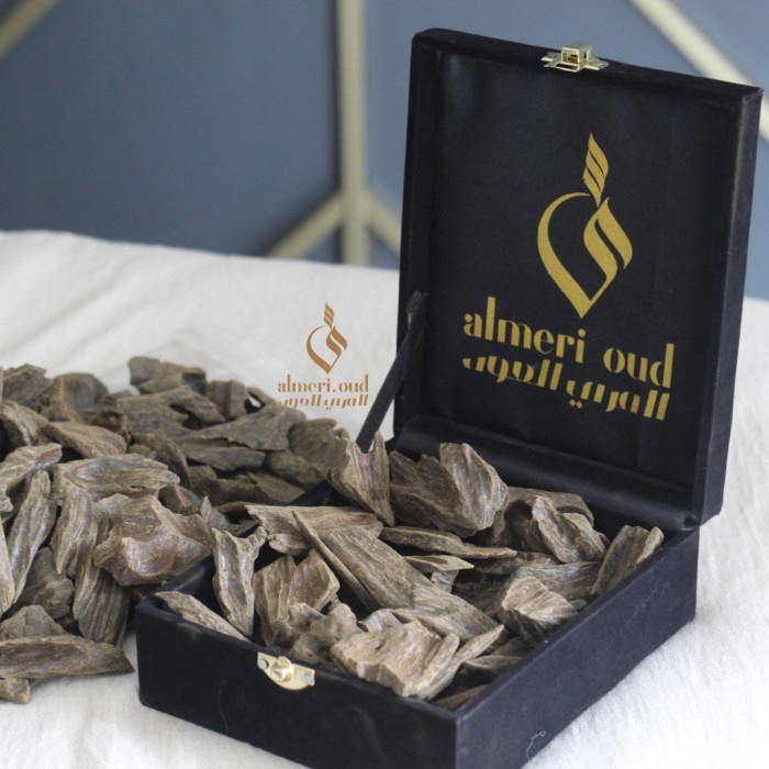 Jual KAYU GAHARU KALIMANTAN TRIPLE SUPER TABI'I MUHASAN AGARWOOD/OUD ...