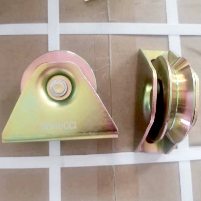 Jual Roda Rel Pagar Bubut Besi As Bearing Galvanized Sliding Gate Wheel ...