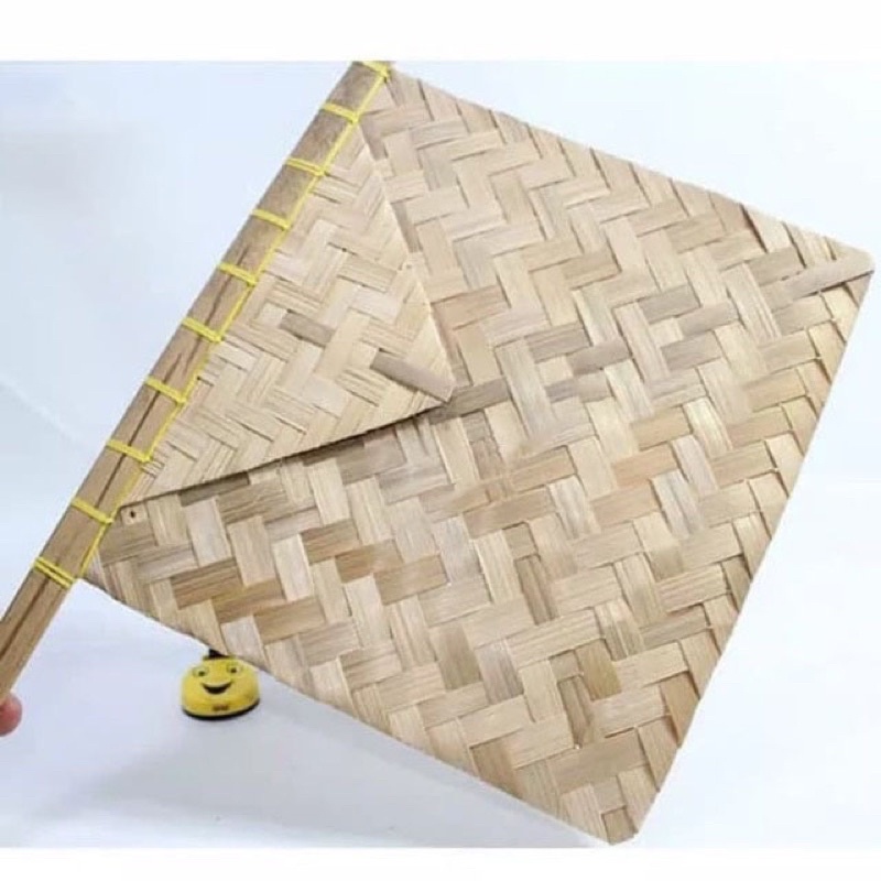 Jual Kipas Tangan Sate Bambu / Hihid Anyaman Tradisional Kerajinan ...