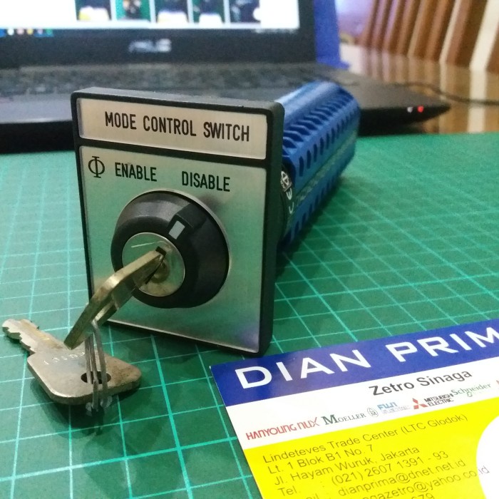 Jual Original Kraus Naimer Kn Cam Switch Key Enable Disable Ca10 Rig487 ...