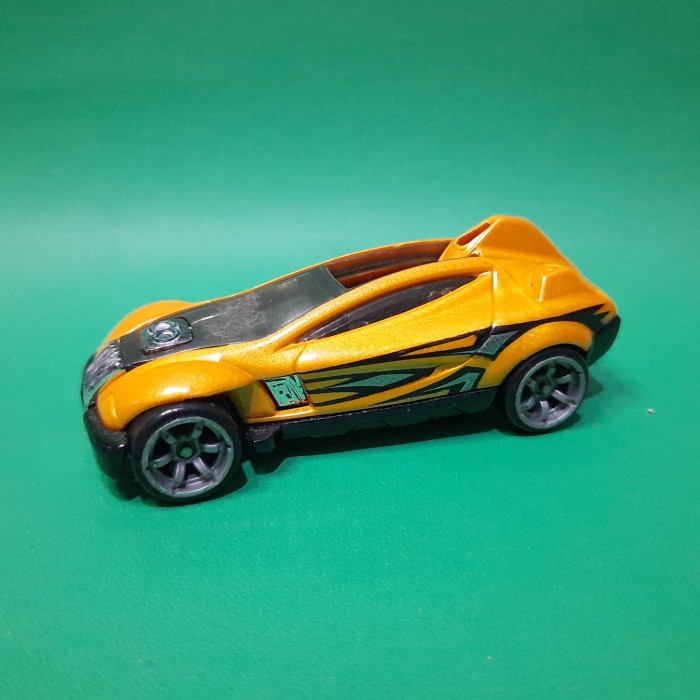 Jual HOT SALE!!! HOTWHEELS ACCELIUM ACCELERACERS YELLOW LOOSE TERMURAH ...