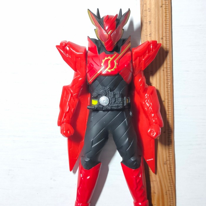 Jual bandai rhs kamen rider build rabbit tank hazard form figure 17 cm ...