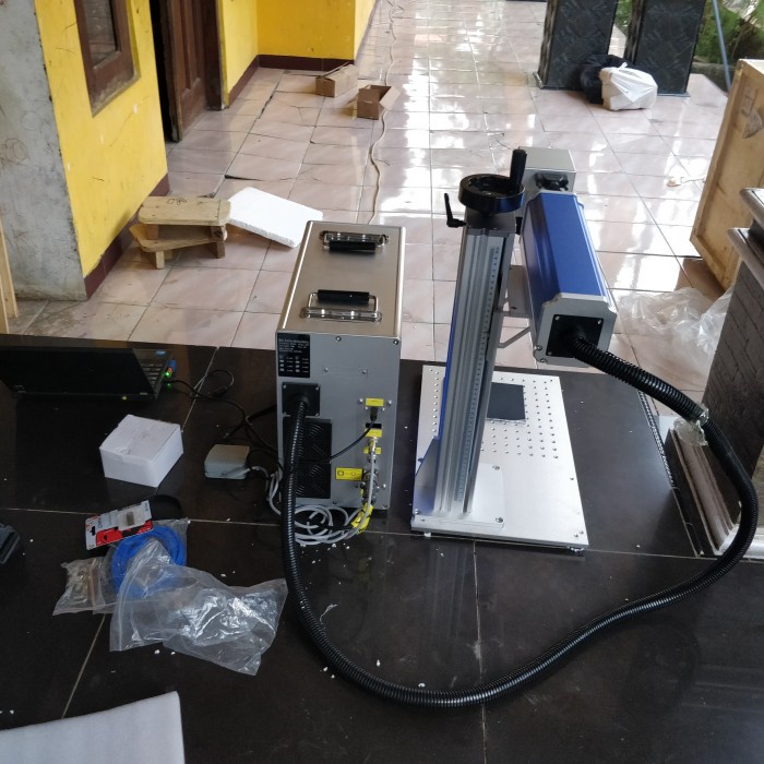 Jual Mesin fiber marking laser 50w 30x30 raycus marking mesin fiber marking star | Shopee Indonesia