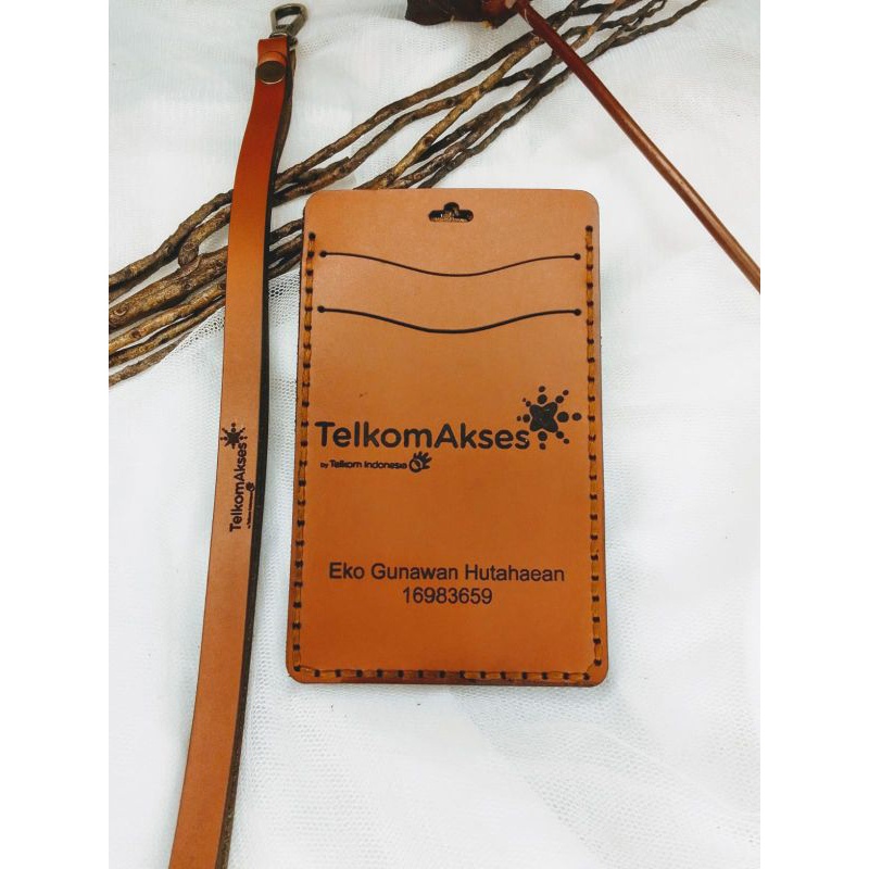 Jual Id Card Kulit Custom Telkom Akses | Shopee Indonesia