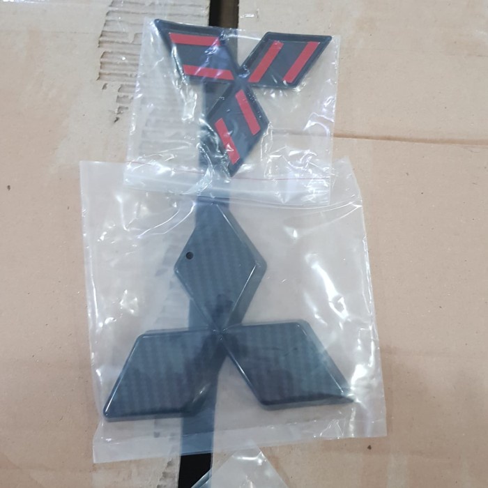 Jual Otoproject Logo Emblem Depan Belakang Carbon Mitsubisi Xpander ...