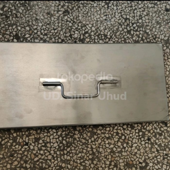 Jual Tutup Tandon Plat Stainless 304 Tebal 3mm Lebar 50cm X 23cm X 1cm ...