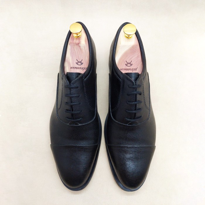 Jual CEDAR WOOD SHOE TREE HYPERFLEXX SHOES SADDLE SHAPPER SEPATU ...