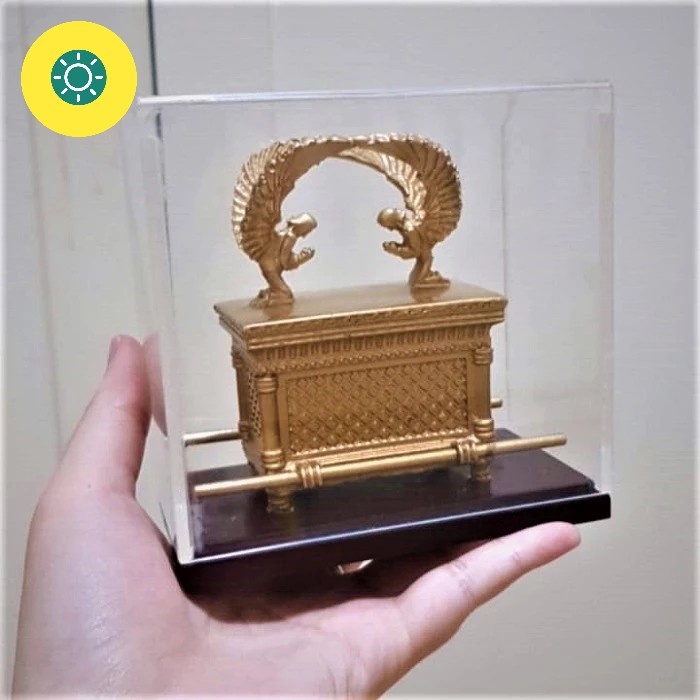Jual Baru Miniatur Dekorasi Hiasan Rohani Tabut Perjanjian Ark Of The ...