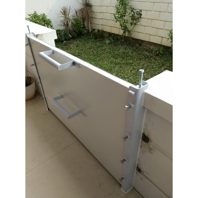 Jual Pintu Anti Banjir / Pintu Penahan Air [pak Dharma] LM99 | Shopee ...