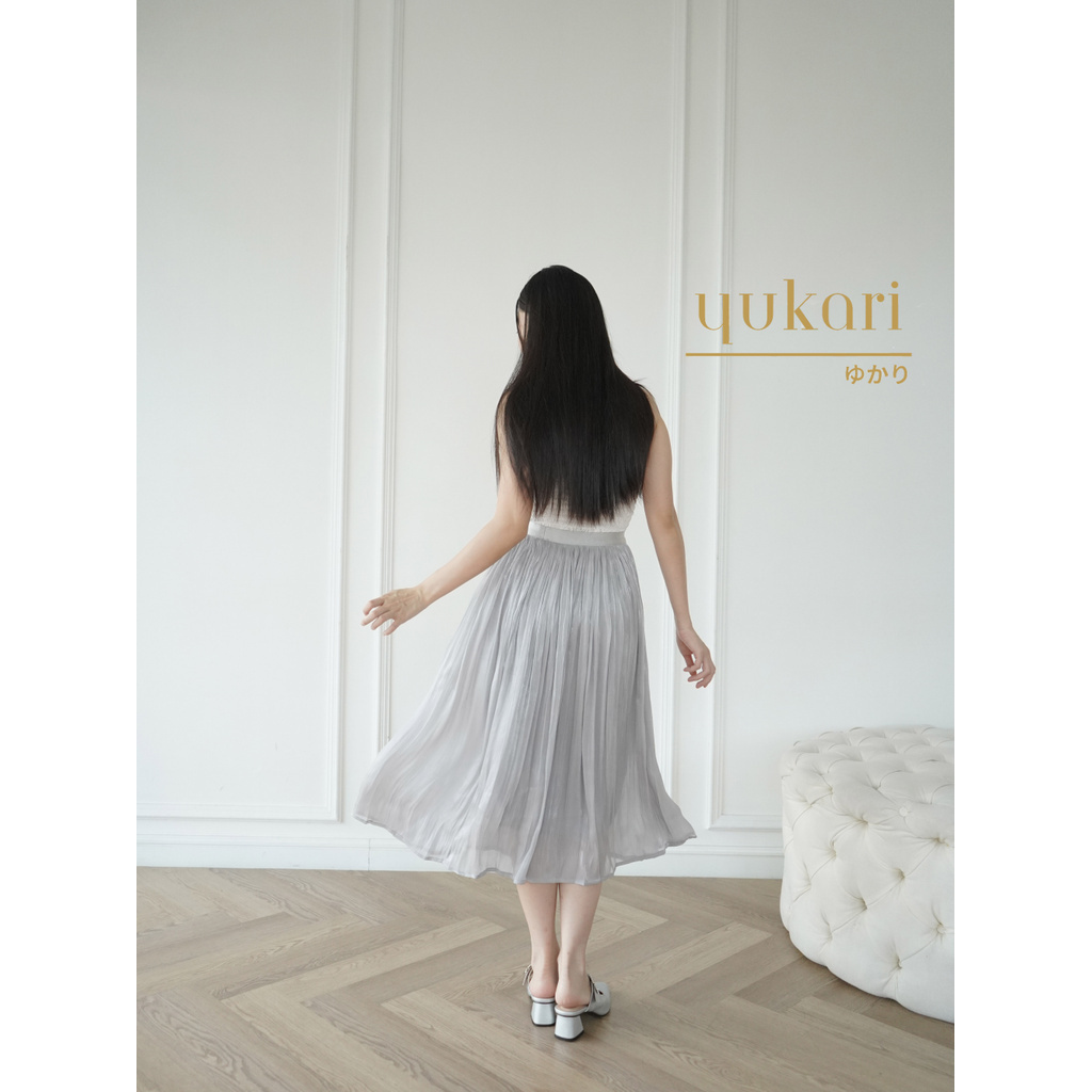 Jual [YUKARI.IDN] 아리아나 ARIANA SKIRT | Rok Plisket Shimmer Glossy ...