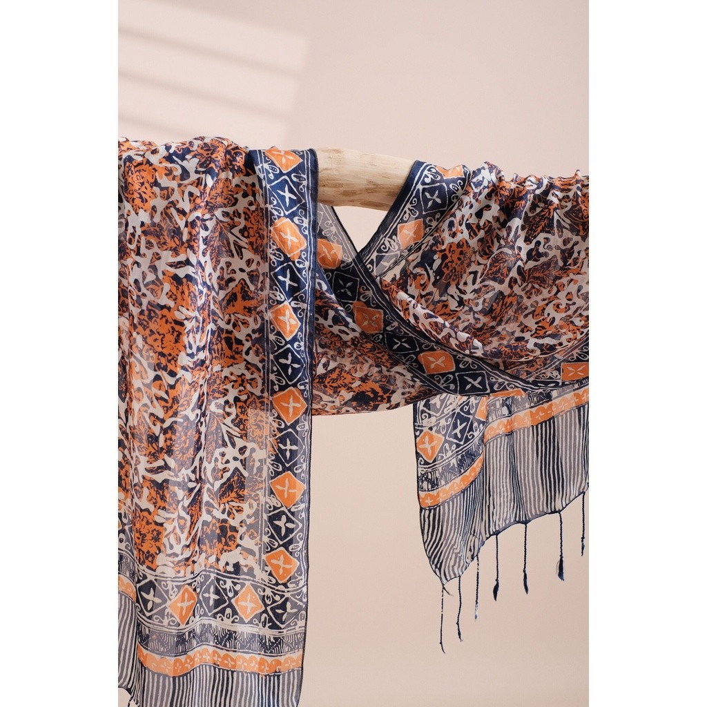 Jual Batik Ratu - Syal Batik Sutra Blue Orange | Shopee Indonesia